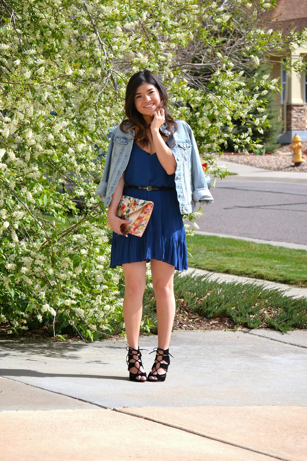 THE FLOWY DRESS - CHIC TALK