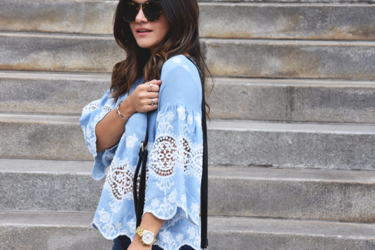 A FEMININE TAKE ON THE DENIM ON DENIM LOOK. | CHIC TALK