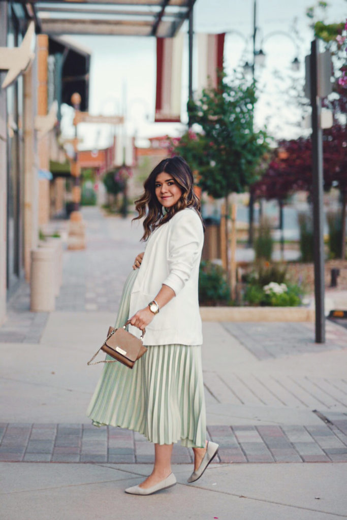 HOW TO STAY CHIC THIS SUMMER WITH ROTHY'S - CHIC TALK