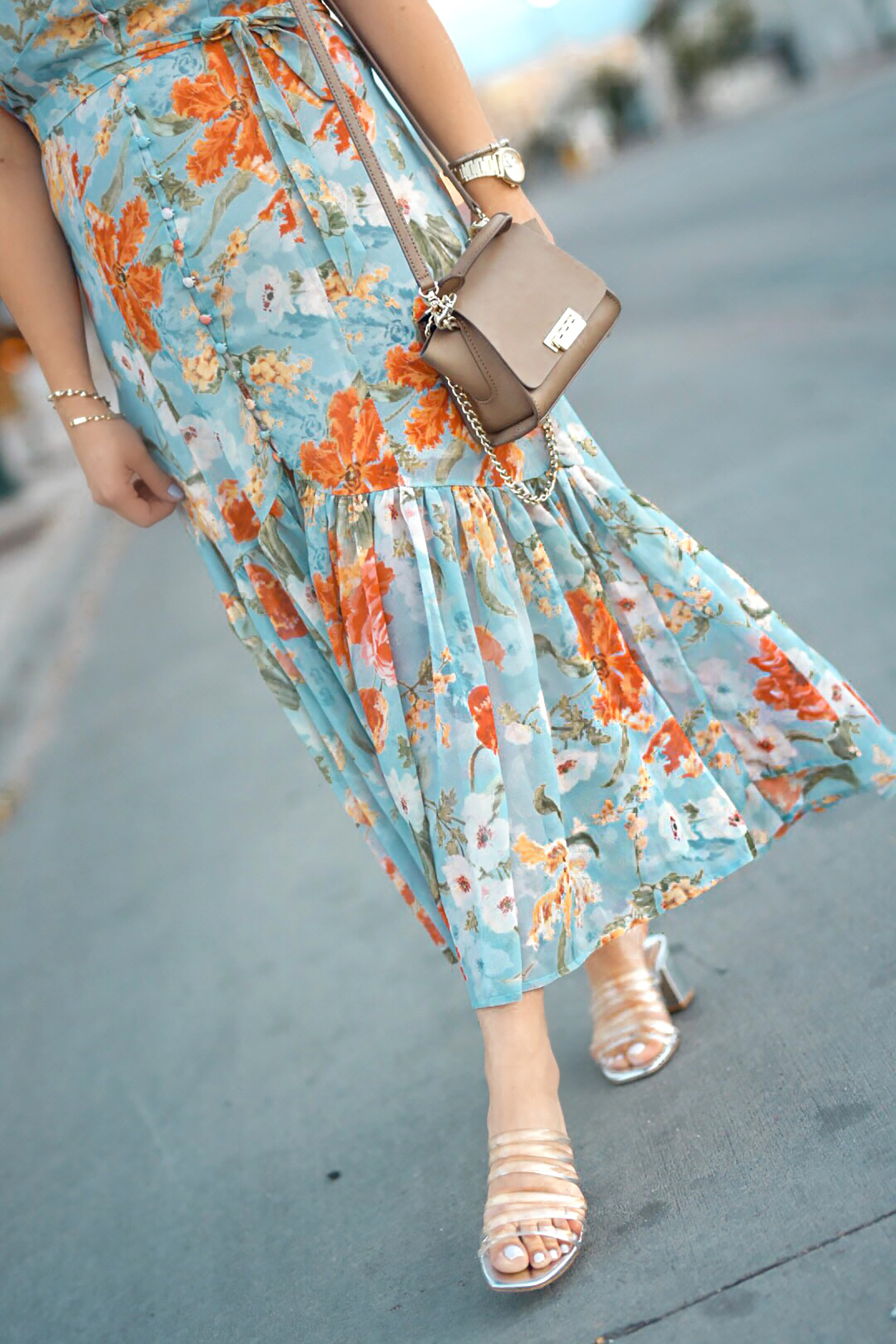 BEST FLORAL DRESSES TO SHOP FROM CHICWISH RIGHT NOW - CHIC TALK
