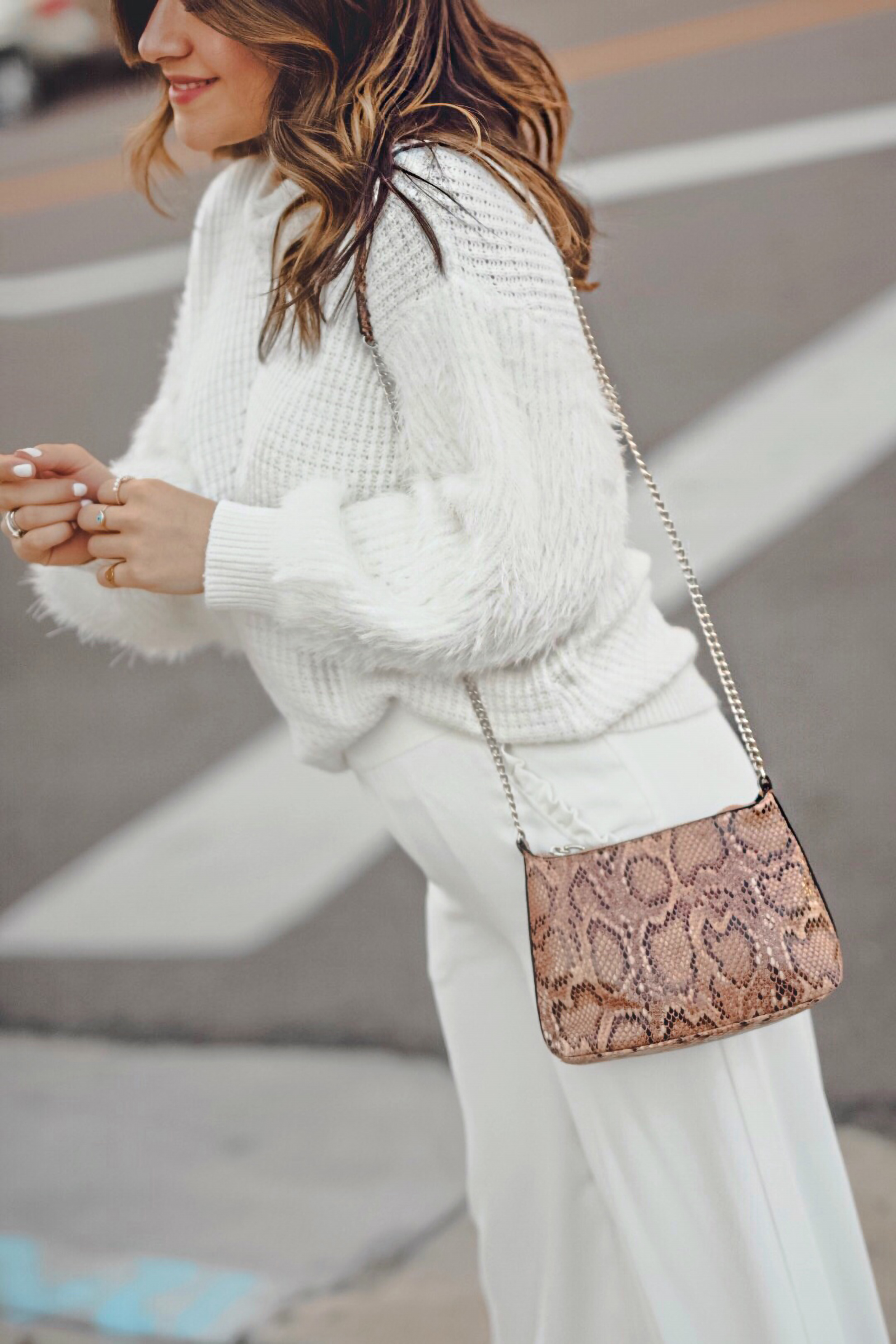 HOW TO STYLE WHITE THIS FALL | CHIC TALK