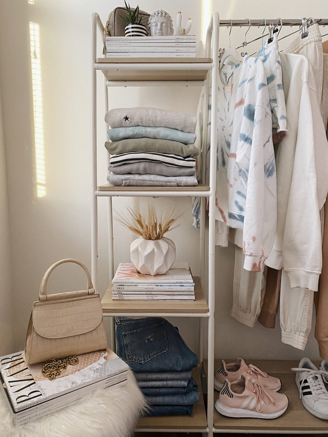 COZY LOUNGE SETS TO WEAR RIGHT NOW | CHIC TALK | CHIC TALK