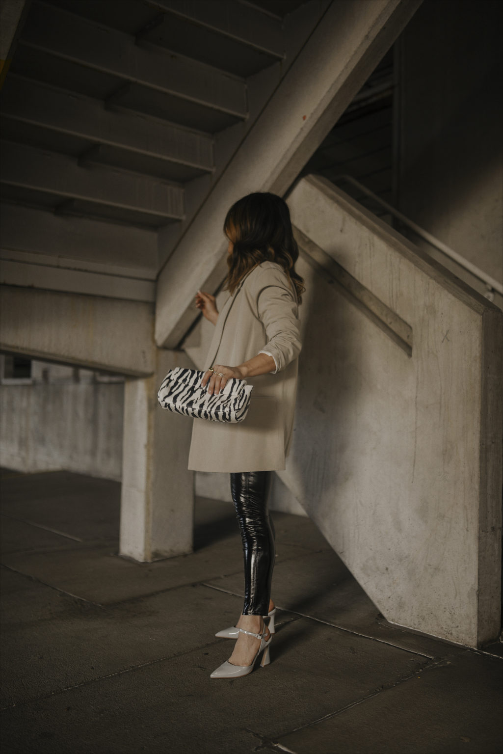 STYLING LIQUID LEGGINGS | CHIC TALK | CHIC TALK