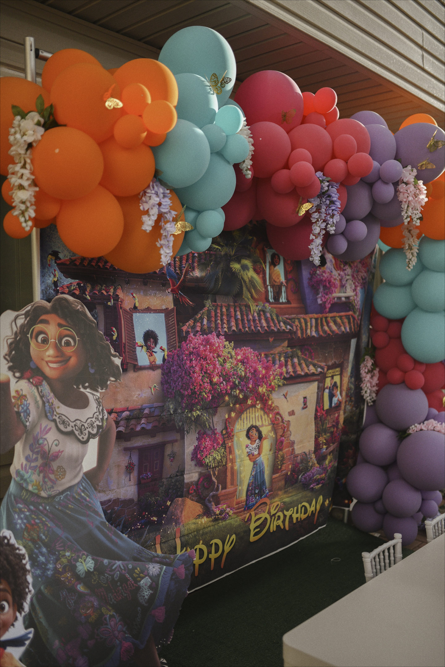 ENCANTO BIRTHDAY PARTY DECOR IDEAS | CHIC TALK | CHIC TALK