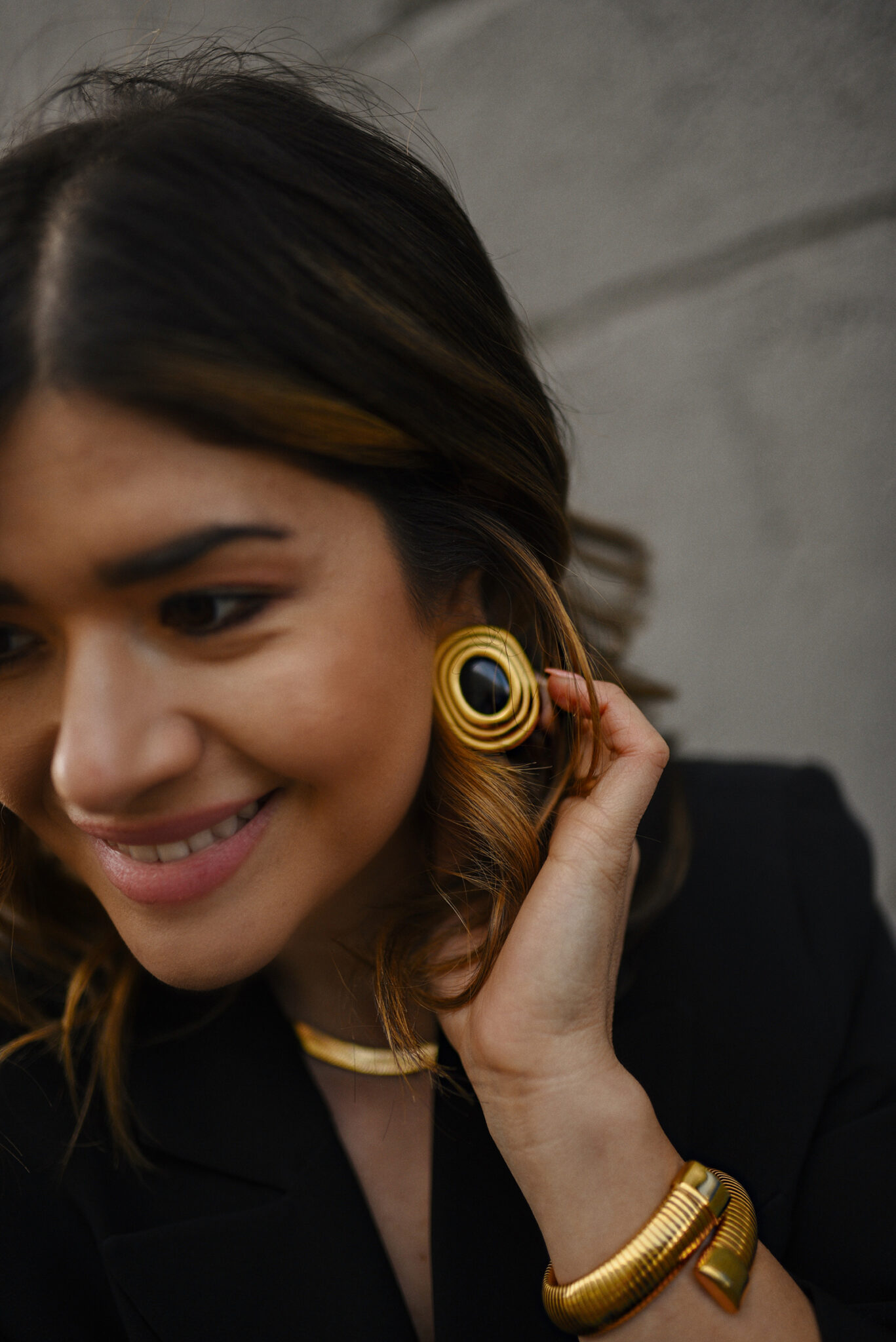 HOW TO STYLE LACE PANTS - CHIC TALK